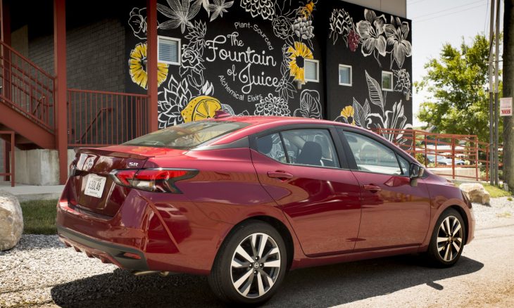 Nissan inicia produção do novo Versa para o Brasil - Carro e motos