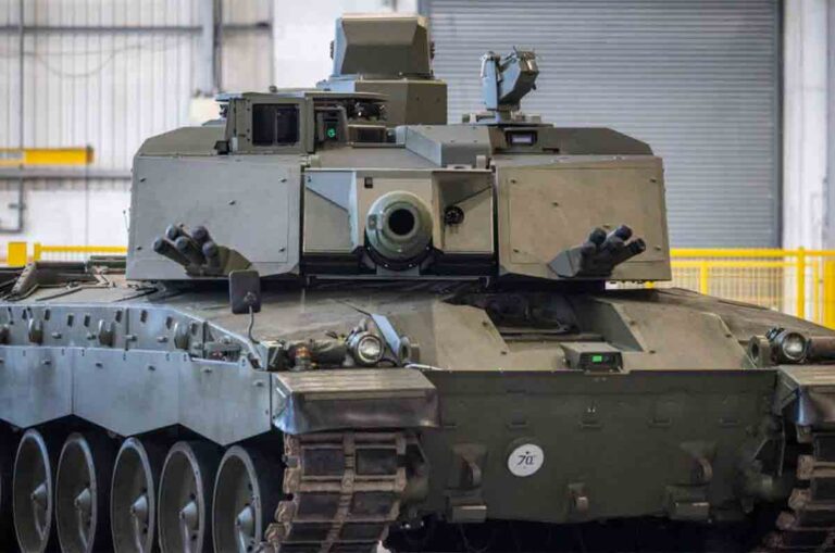 Video: UK Completes Fire Testing of the Most Advanced Battle Tank to ...
