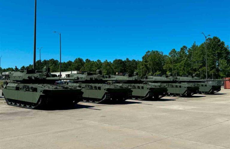 New US Army M10 Armored Vehicle Enters Operational Evaluation – Carro e ...
