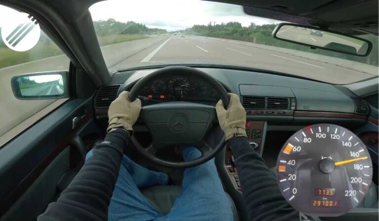 Mercedes W140 de 30 anos enfrenta problemas na Autobahn após teste de ...