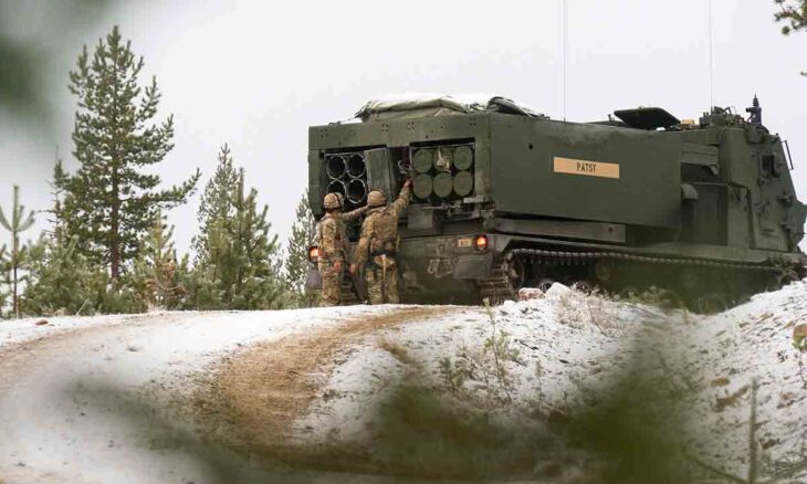 M270A2 - Carro e motos