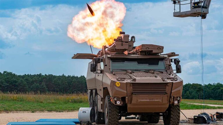 Francouzská armáda přijala první samohybný minomet MEPAC - Carro e motos