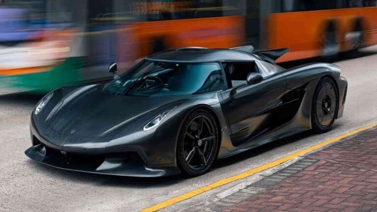 Jesko Absolut becomes the fastest car in the world by reaching 531 km/h ...