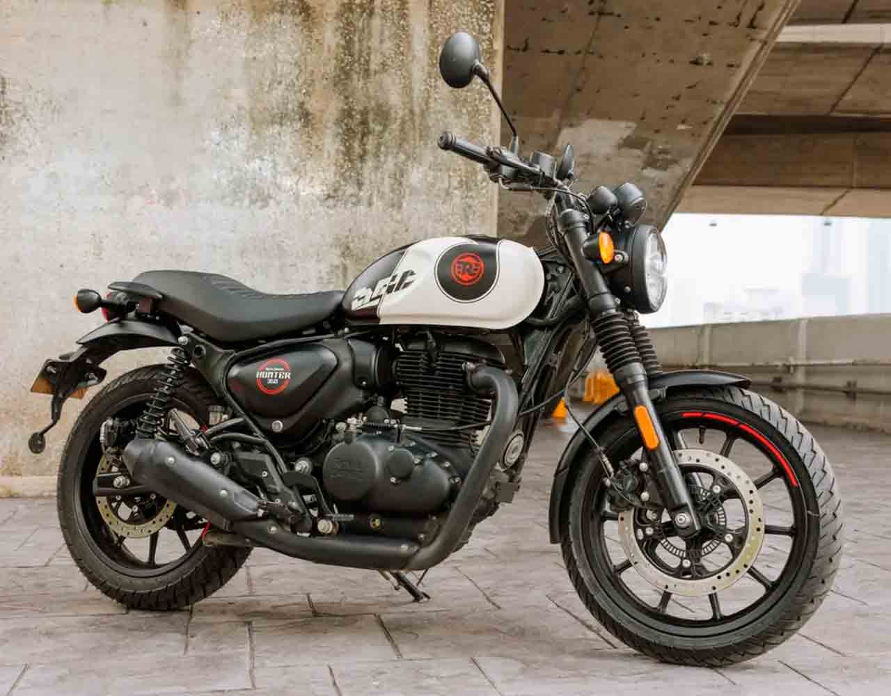 Vídeo: Royal Enfield lanza la Hunter 350 2025 con nuevos colores y embrague Slip-Assist - Carro ...