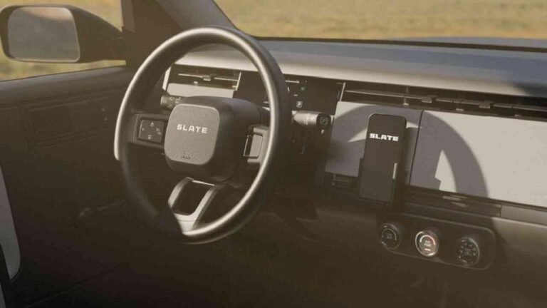 Crank windows make a comeback in Slate's new low-cost electric pickup ...