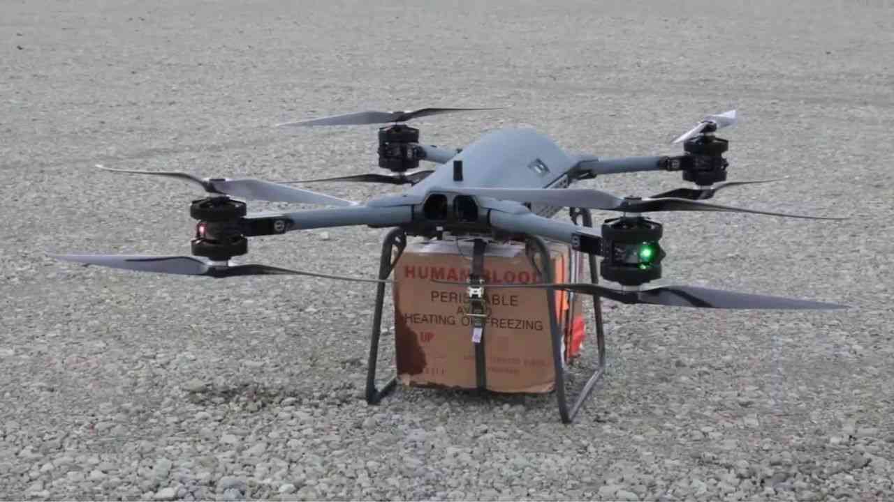 US Tests Blood Delivery by Drone During Military Exercise - Carro e motos