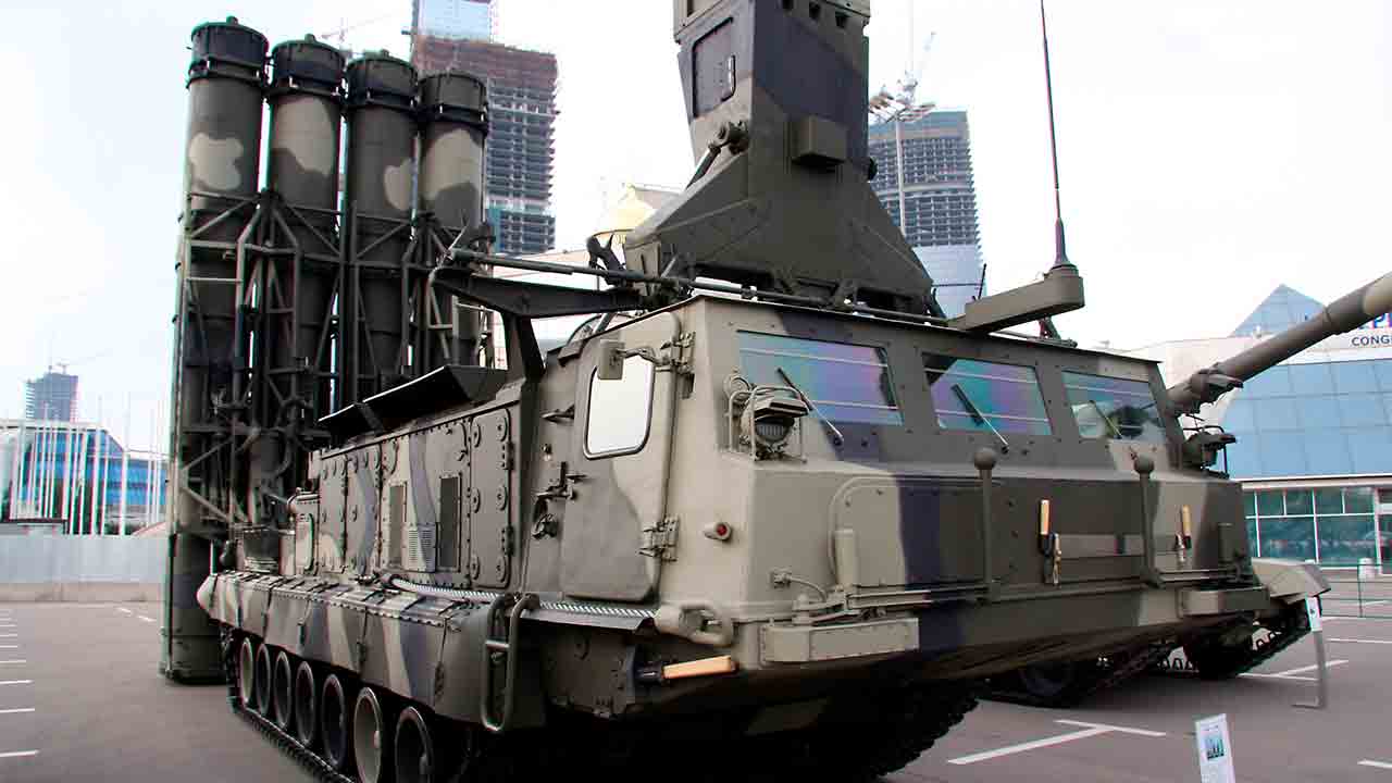 Video: Ukraine Uses Drones to Destroy Russia’s Air Defense Systems - Carro e motos