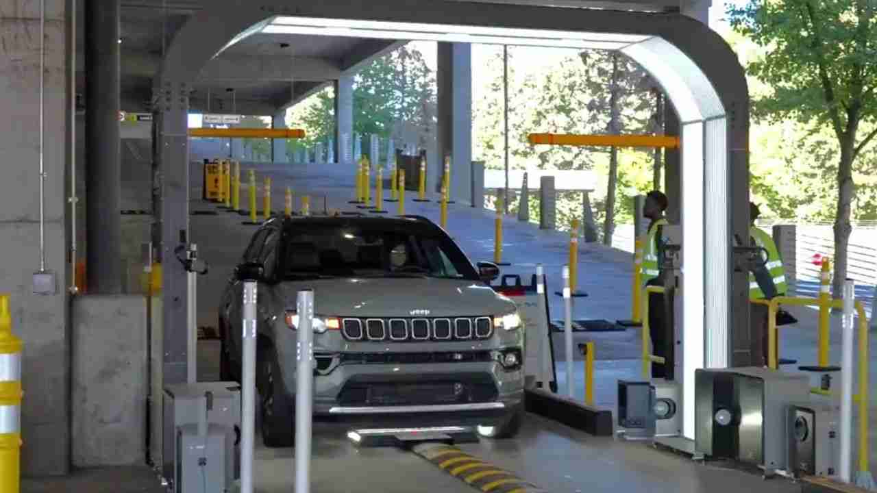 Hertz introduceert AI-scanners om inspecties van huurauto's te ...