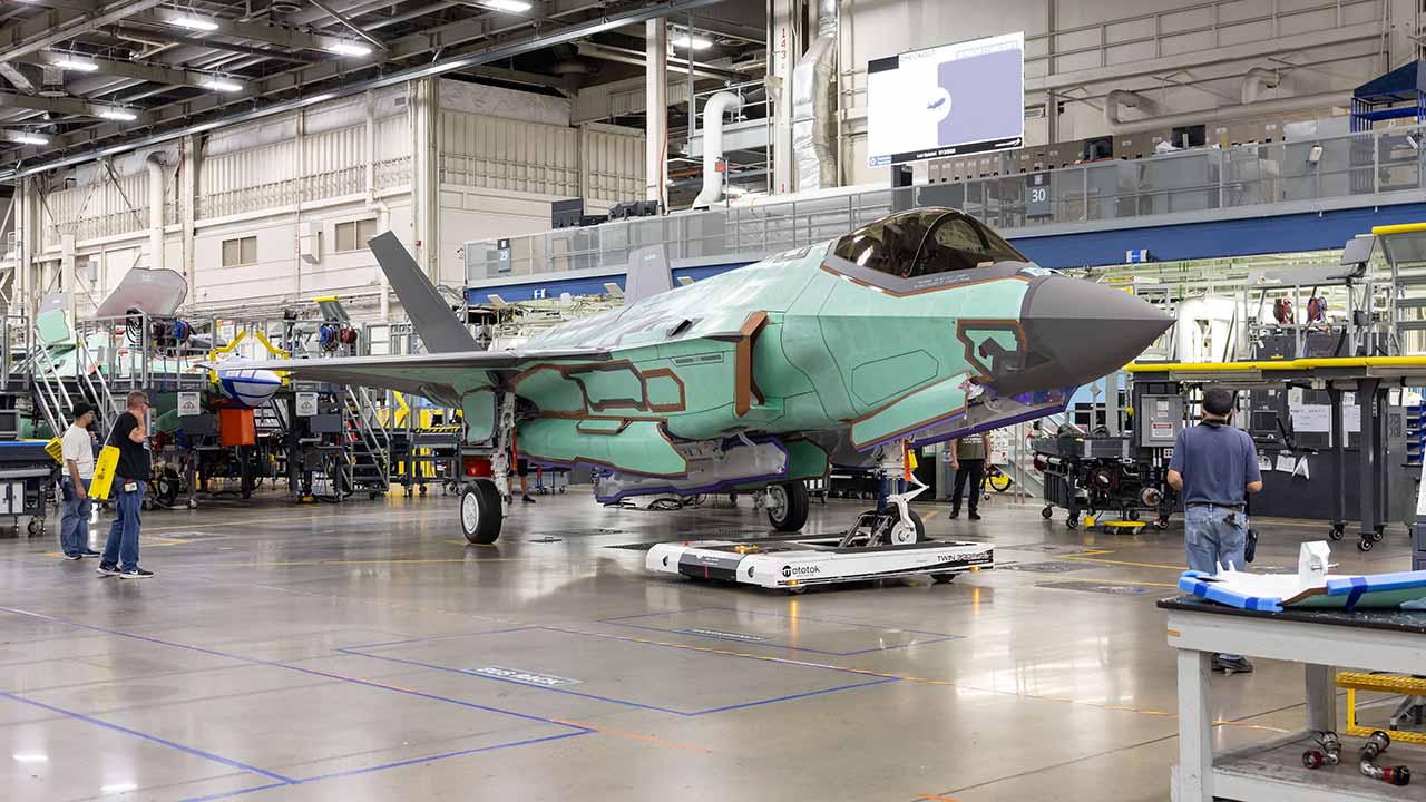 Bélgica acelera la entrega de F-35 para liberar F-16 a Ucrania - TechBreak