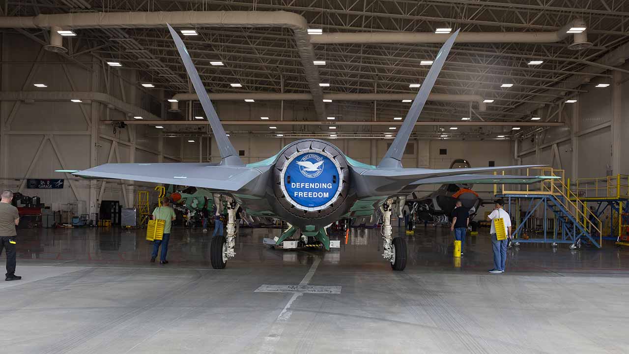 Bélgica acelera la entrega de F-35 para liberar F-16 a Ucrania - TechBreak