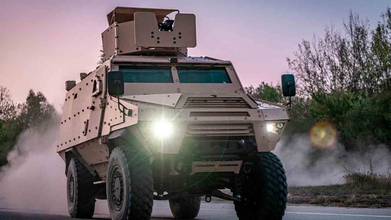 프랑스를 위한 신형 군용 트럭 개발에 나선 Arquus와 Daimler - Carro e motos