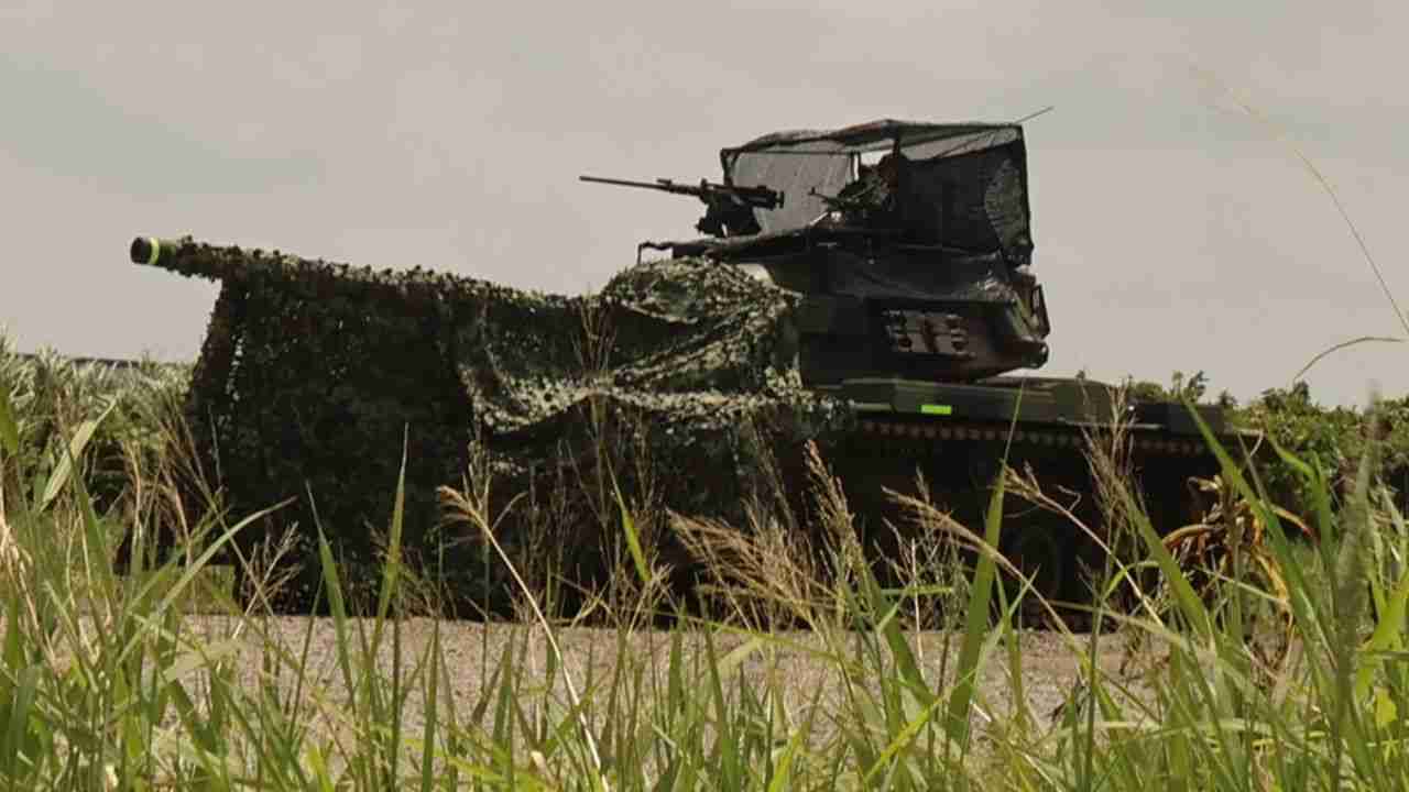 Taiwan equips M60 tanks and Yunpiao armored vehicles with anti-drone ...