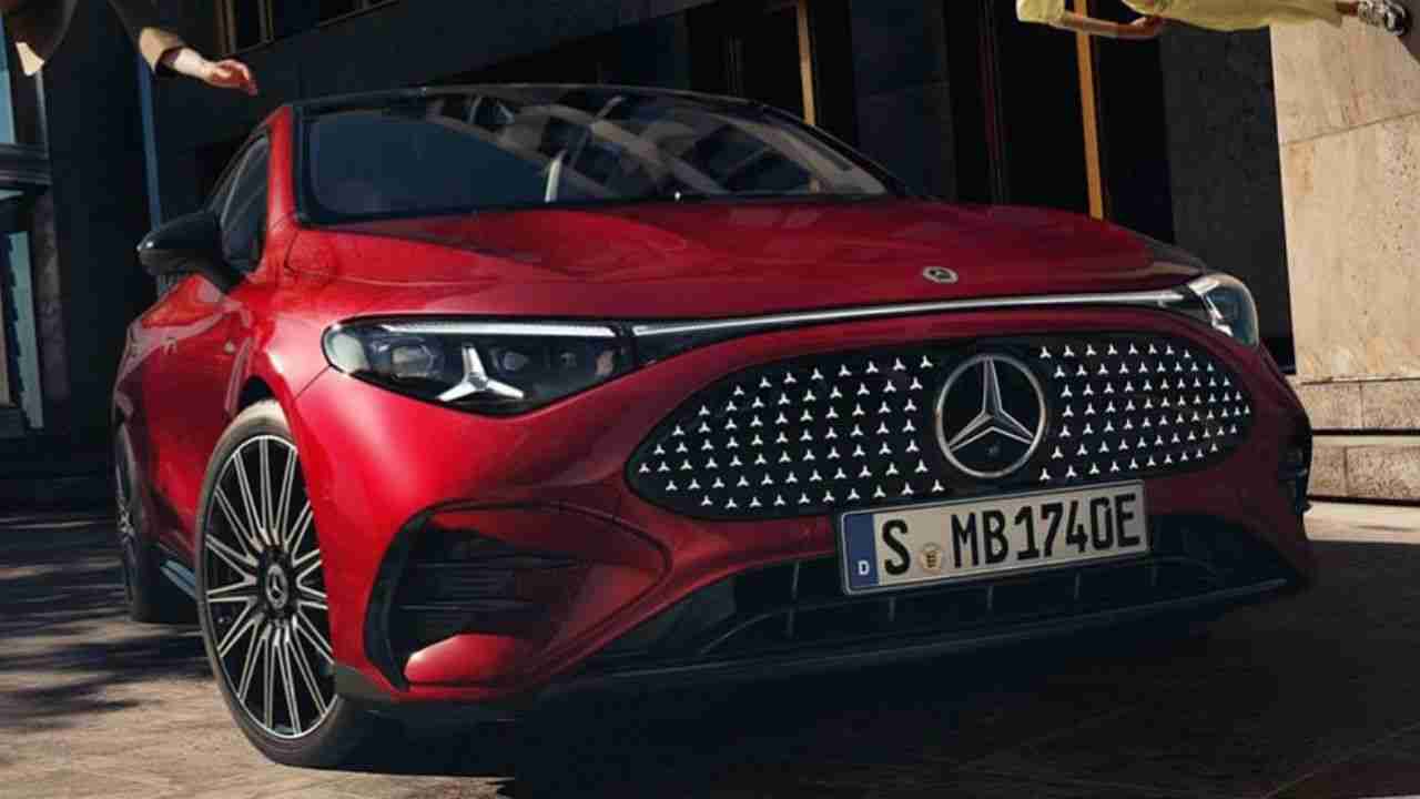 Mercedes anuncia 18 novos modelos e aposta em renovação total da linha ...