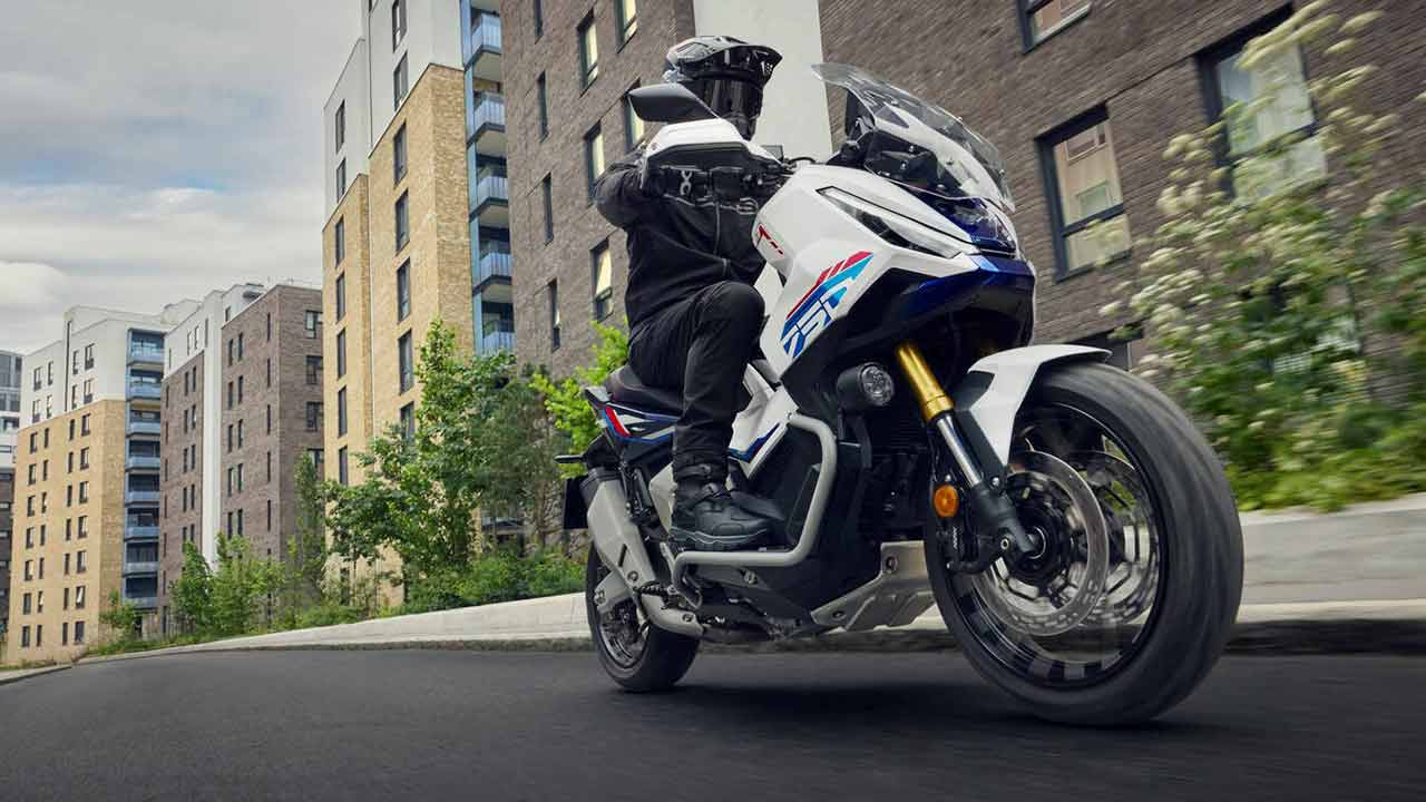 Nieuwe Honda X-ADV 2026 verrast met sportieve look en meer technologie - Carro e motos