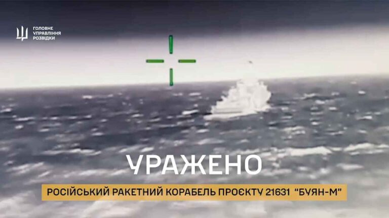 Video shows Ukrainian attack on Russian Kalibr missile ship in the Sea ...