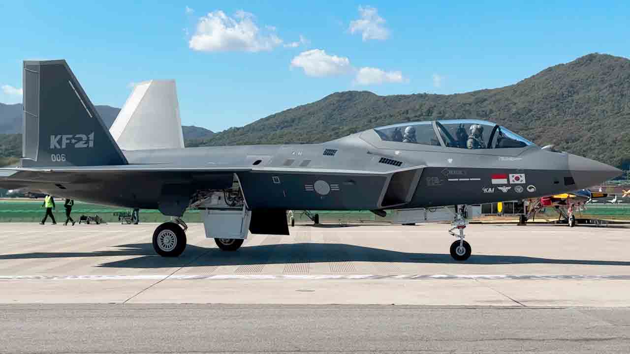 KF-21-jagerflyet deltar i Indias milliardprogram MRFA - Carro e motos