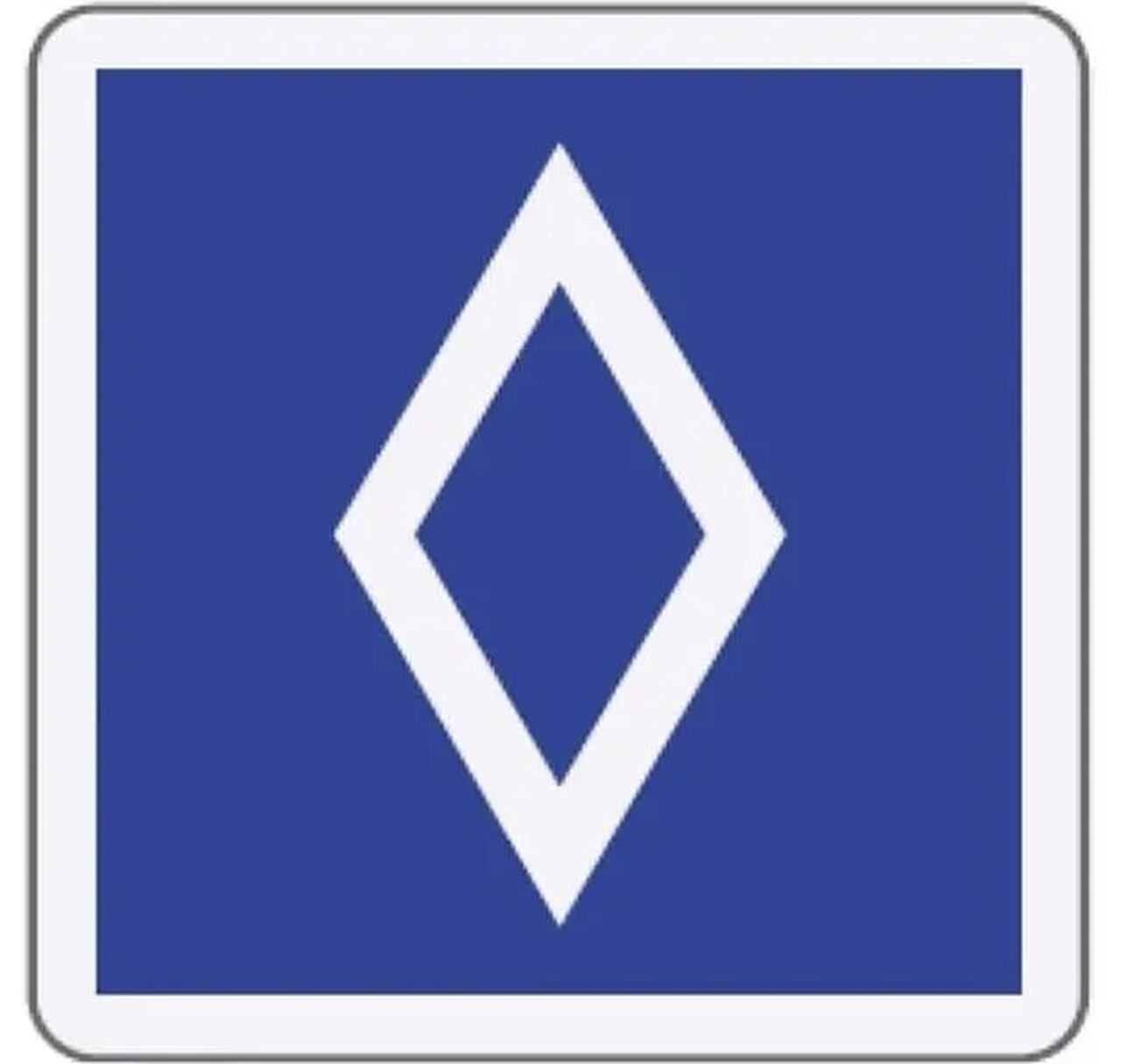 Nova lei de trânsito na França está trazendo multa de US$ 157 aos ...