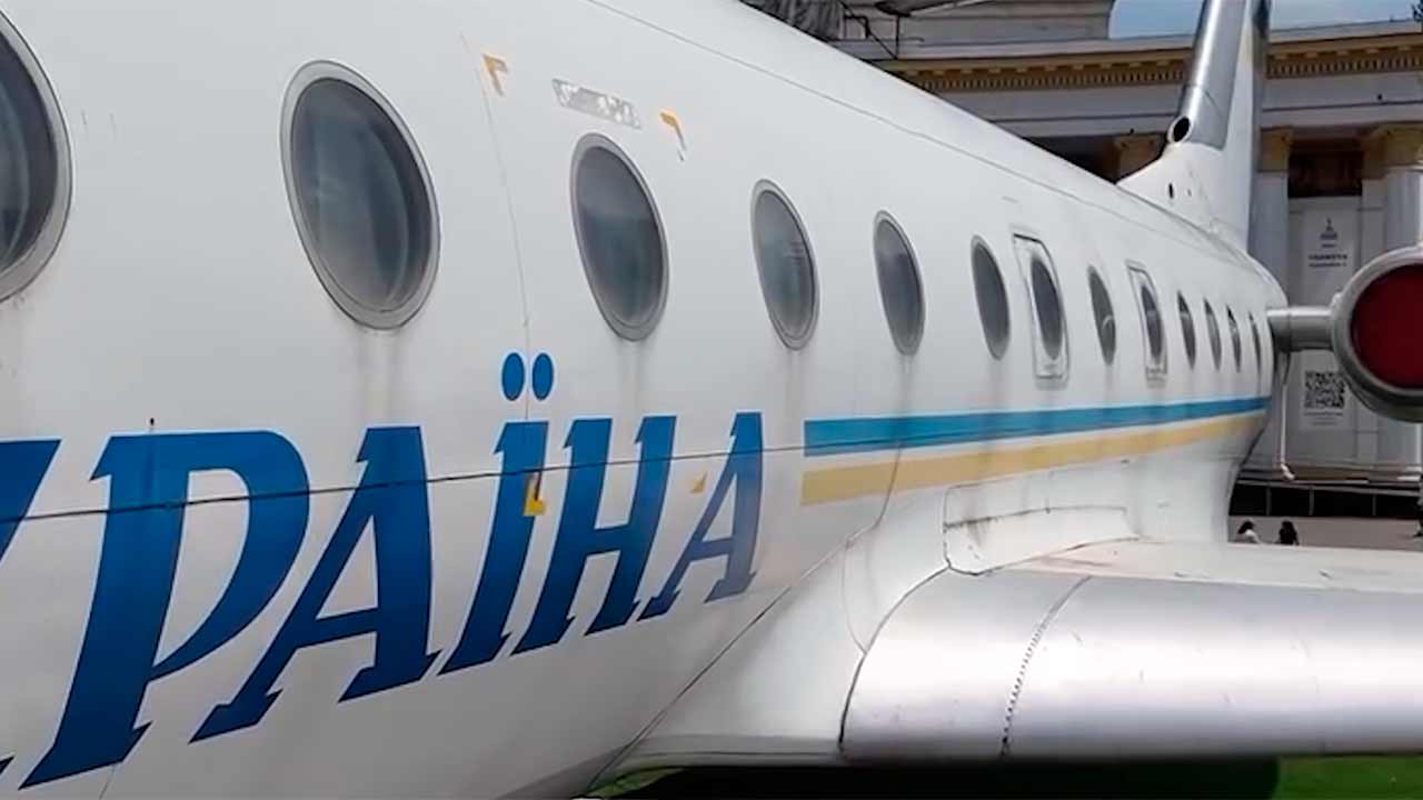 Vídeo inédito mostra o interior do lendário avião presidencial Tu-134 ...