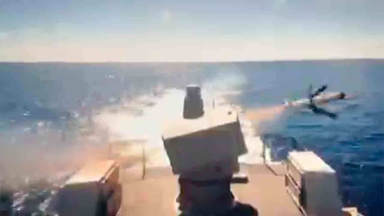 Philippinische Marine führt ersten Luftstart einer Spike-Rakete von ...