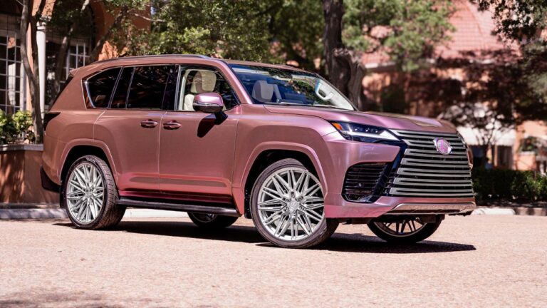 Lexus unveils the Glam LX car-fashion concept with space for a beauty ...