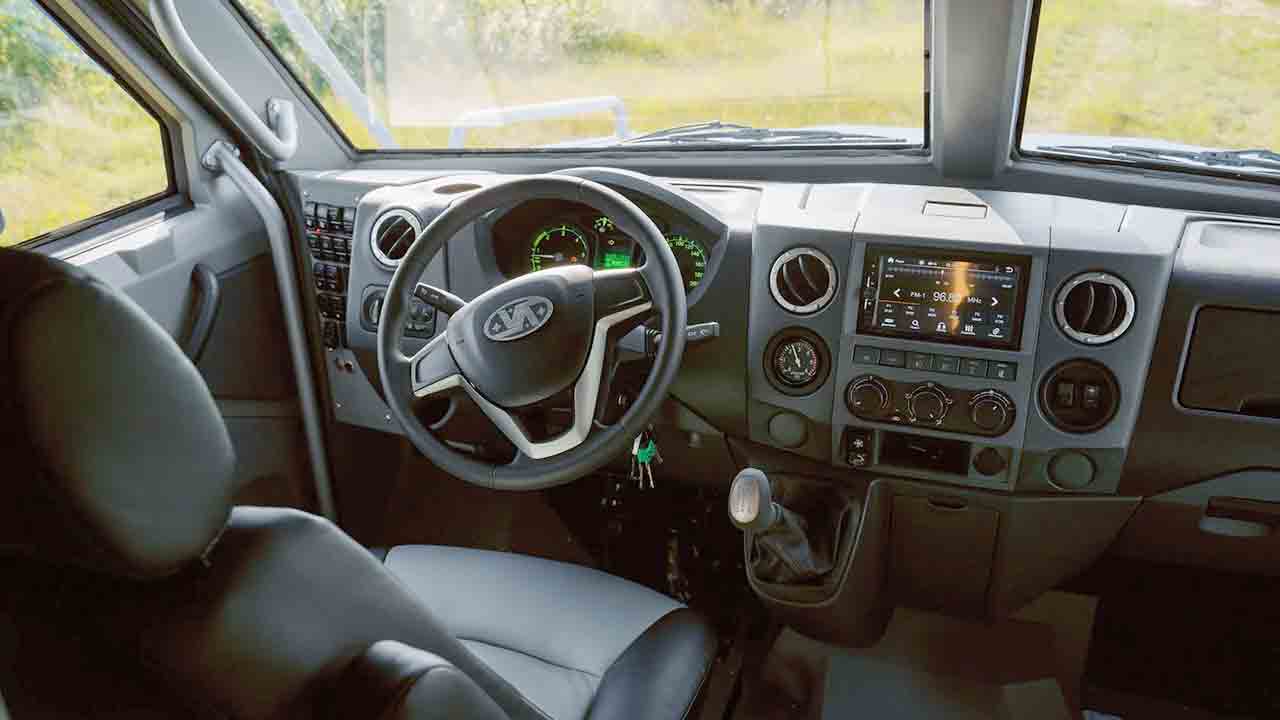 La Russie présente l’autobus arctique Zvezda T24 capable d’opérer à –60 °C - Carro e motos