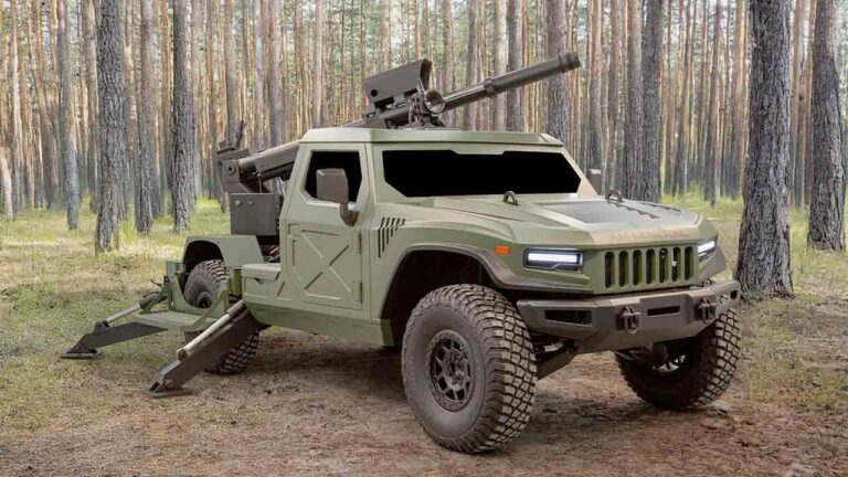 AM General meluncurkan generasi baru howitzer ringan Hawkeye 105 mm di ...