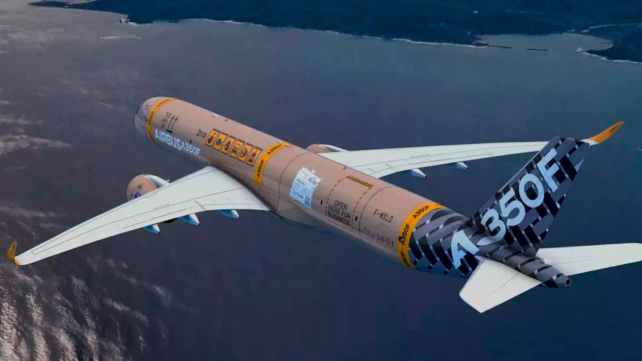 Airbus unveils the first fully assembled A350F - Carro e motos
