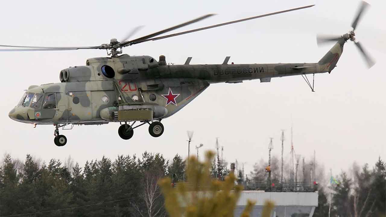 Drone de largo alcance ucraniano derriba helicóptero ruso Mi-8 por ...