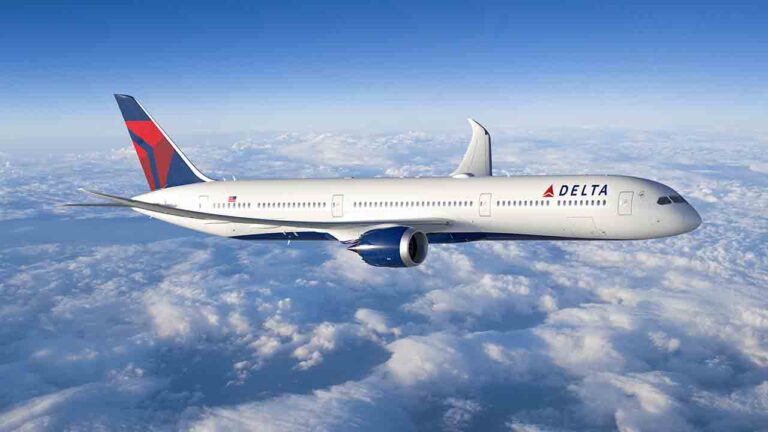 After years prioritizing Airbus, Delta signs deal to acquire Boeing 787 ...