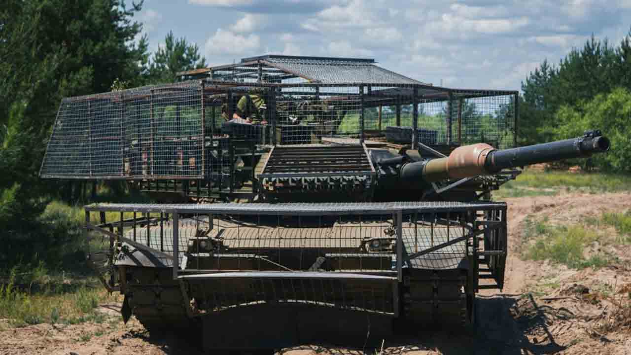 Ukraine Modifies Abrams Tanks Following Combat Experience Against ...